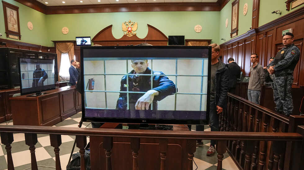 Навални Заплашват ме до 15 години затвор по ново дело срещу мен