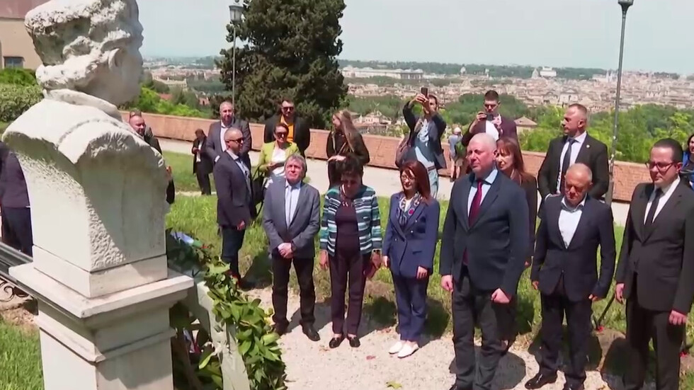 Българска делегация е на посещение в Рим и Ватикана Nova